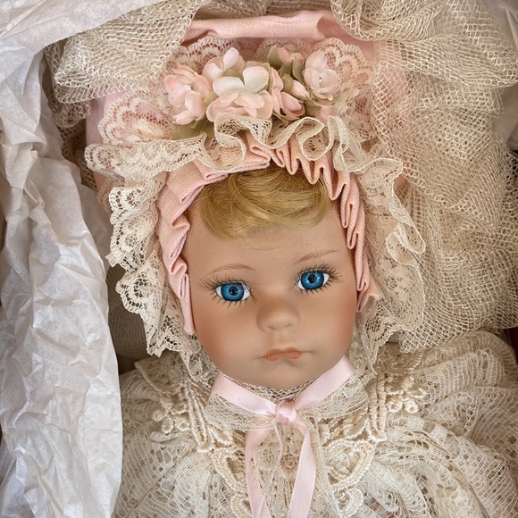 Toys | Vintage Elsie Massey Doll 257 Baby In Long Peachy Pink Satin ...